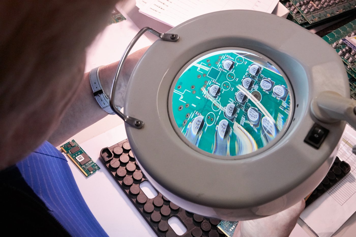 Electronic device development | SAFIRAL s.r.o.